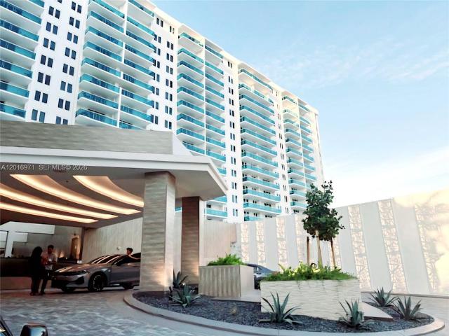 Luxury apartment complex for rent in Miami Beach, Florida
