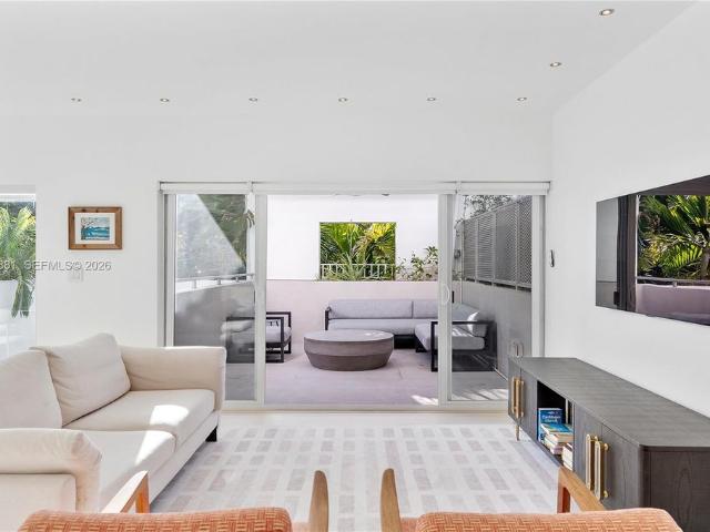 Luxury apartment complex for rent in Miami Beach, Florida