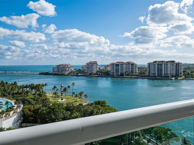 Luxury apartment complex for rent in Miami Beach, Florida