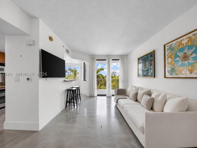 Luxury apartment complex for rent in Miami Beach, Florida