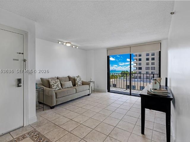 Luxury apartment complex for rent in Miami Beach, United States