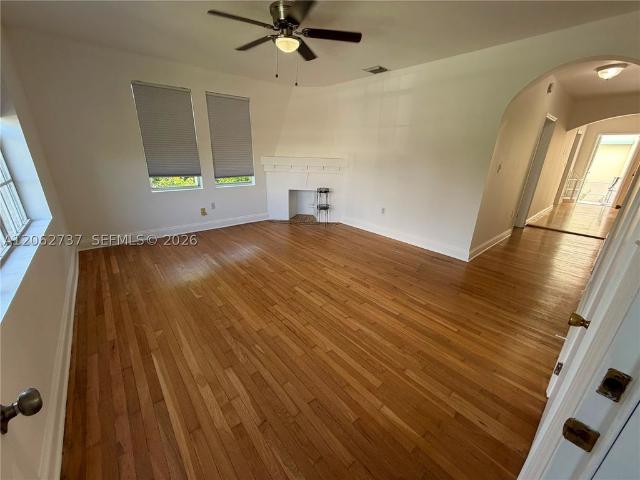 Luxury apartment complex for rent in Miami Beach, United States