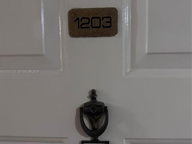 Luxury apartment complex for rent in Miami Beach, United States
