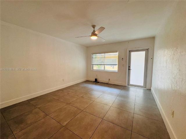 Luxury apartment complex for rent in Miami Beach, United States