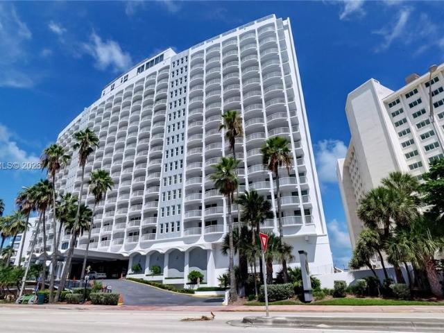Luxury apartment complex for rent in Miami Beach, United States
