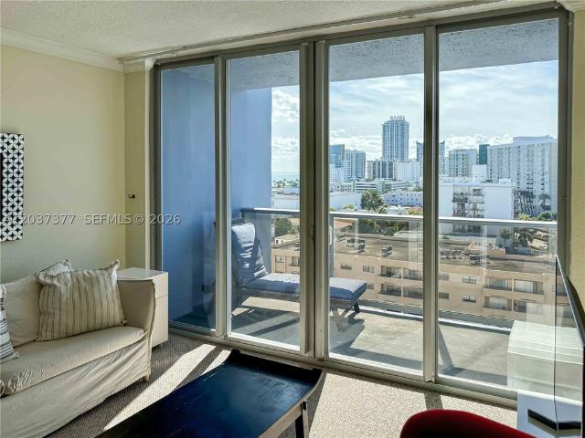 Luxury apartment complex for rent in Miami Beach, United States