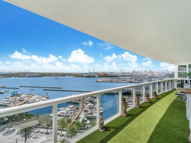 Luxury apartment complex for rent in Miami Beach, United States