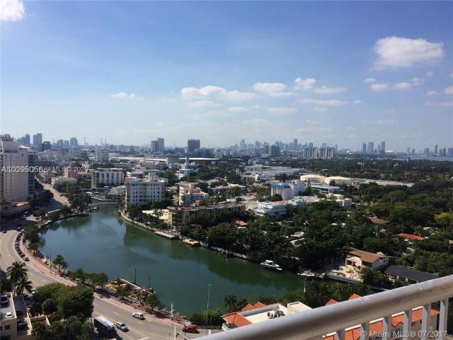 Luxury apartment complex for rent in Miami Beach, United States