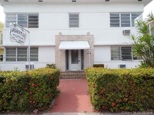 Luxury apartment complex for rent in Miami Beach, United States