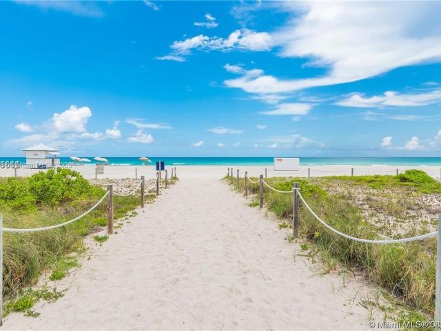 Luxury apartment complex for rent in Miami Beach, United States