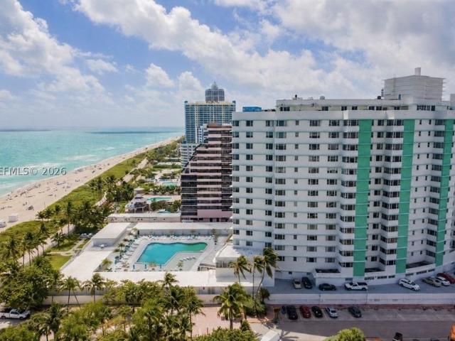 Luxury apartment complex for rent in Miami Beach, Florida