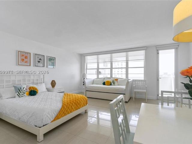 Luxury apartment complex for rent in Miami Beach, United States