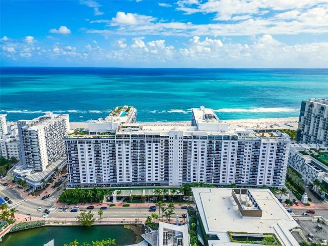 Luxury apartment complex for rent in Miami Beach, United States