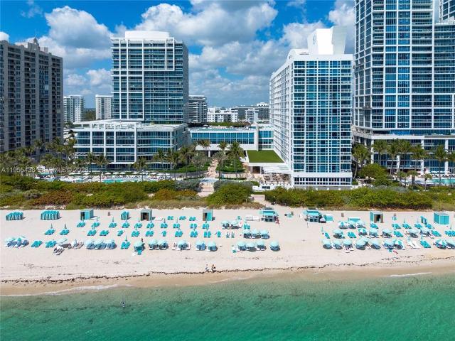 Luxury apartment complex for rent in Miami Beach, United States