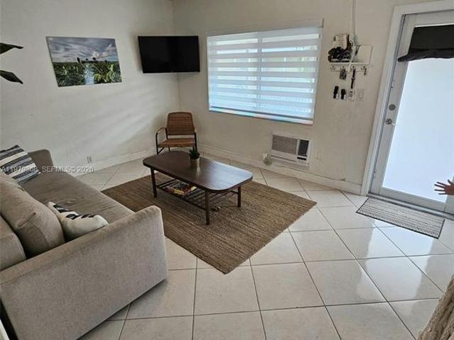 Luxury apartment complex for rent in Miami Beach, United States