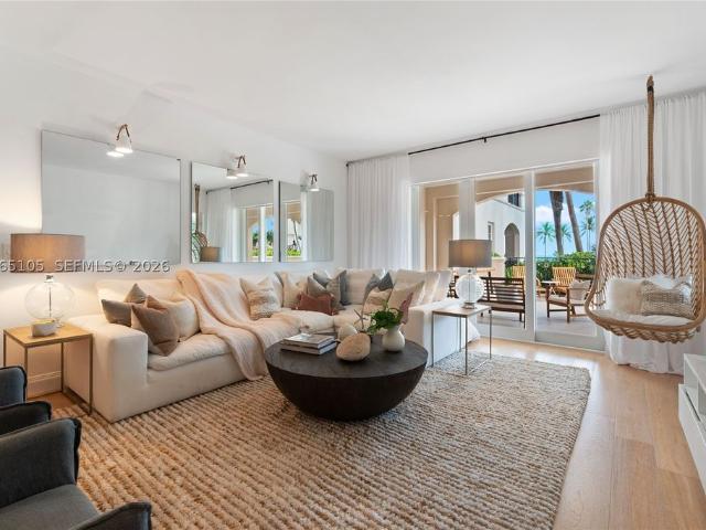 Luxury apartment complex for rent in Miami Beach, United States