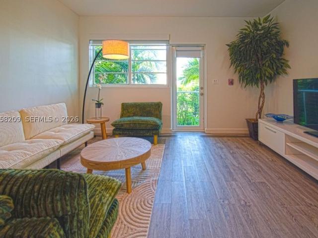 Luxury apartment complex for rent in Miami Beach, United States
