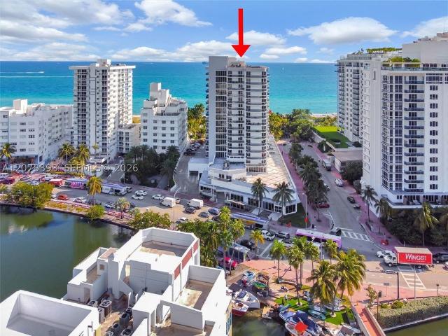 Luxury apartment complex for rent in Miami Beach, United States