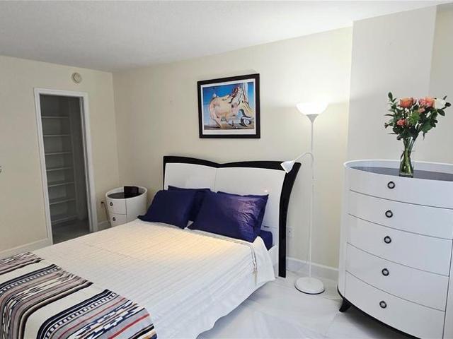 Luxury apartment complex for rent in Miami Beach, United States