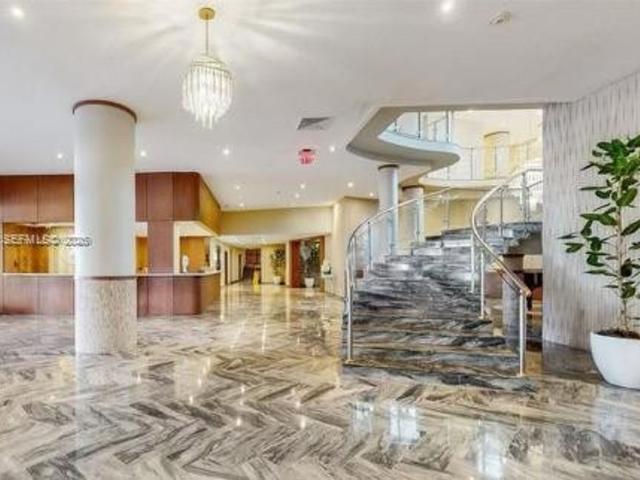 Luxury apartment complex for rent in Miami Beach, United States
