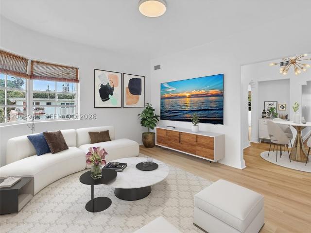 Luxury apartment complex for rent in Miami Beach, United States