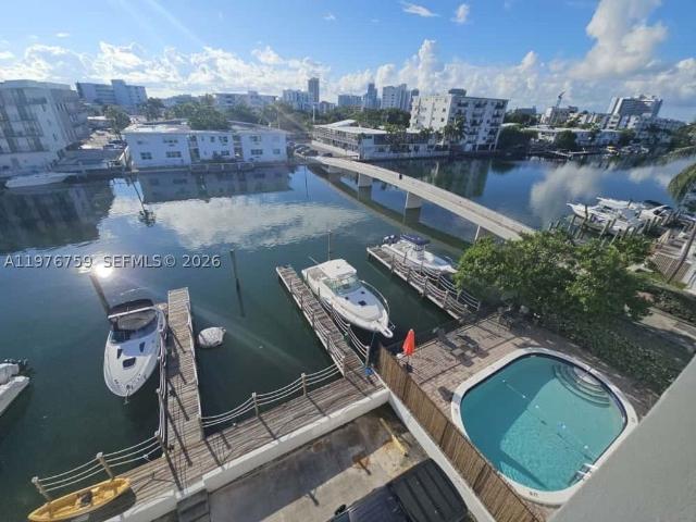 Luxury apartment complex for rent in Miami Beach, United States