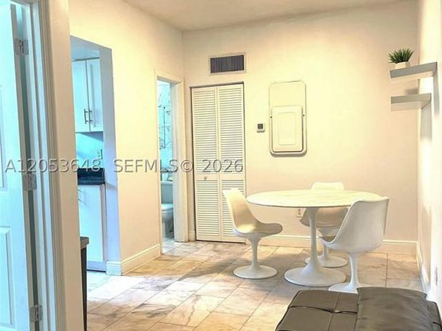 Luxury apartment complex for rent in Miami Beach, United States