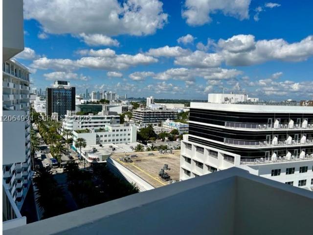 Luxury apartment complex for rent in Miami Beach, United States