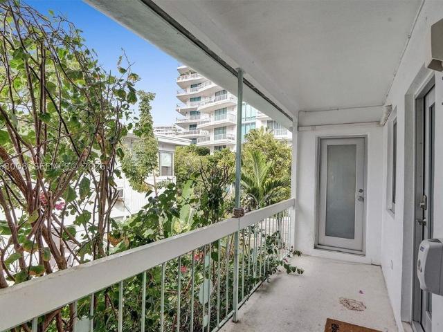 Luxury apartment complex for rent in Miami Beach, United States