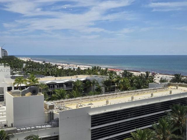 Luxury apartment complex for rent in Miami Beach, United States