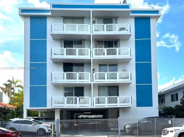 Luxury apartment complex for rent in Miami Beach, United States