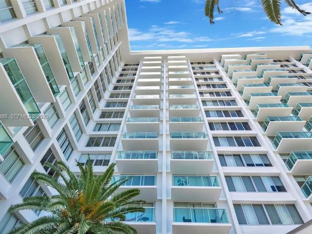 Luxury apartment complex for rent in Miami Beach, United States