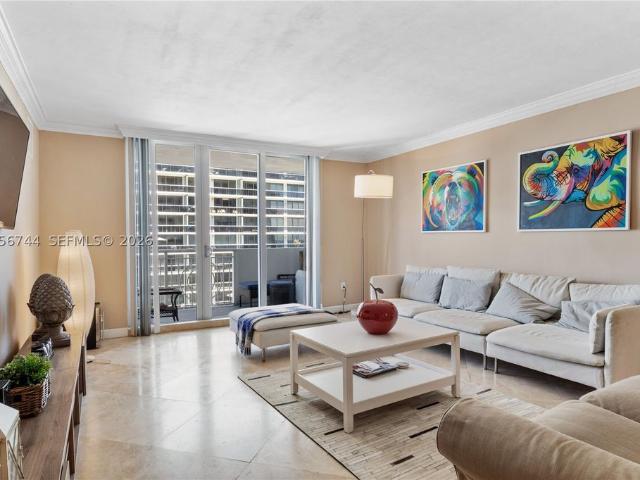 Luxury apartment complex for rent in Miami Beach, United States