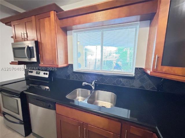 Luxury apartment complex for rent in Miami Beach, United States