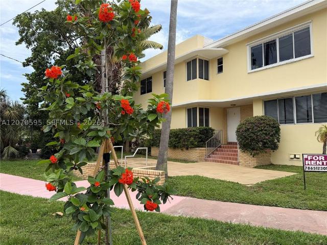 Luxury apartment complex for rent in Miami Beach, United States