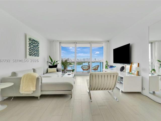 Luxury apartment complex for rent in Miami Beach, United States