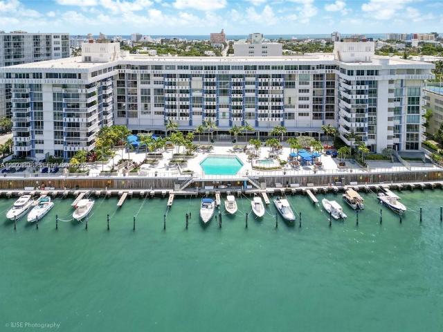 Luxury apartment complex for rent in Miami Beach, United States