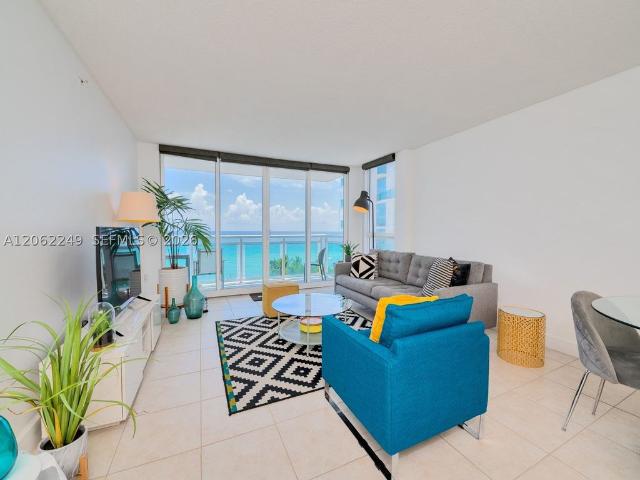 Luxury apartment complex for rent in Miami Beach, United States
