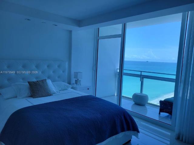 Luxury apartment complex for rent in Miami Beach, United States