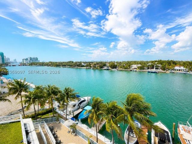 Luxury apartment complex for rent in Miami Beach, United States