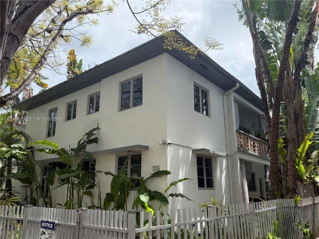 Luxury apartment complex for rent in Miami Beach, United States