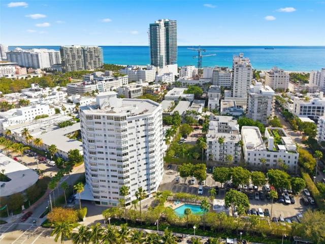 Luxury apartment complex for rent in Miami Beach, United States