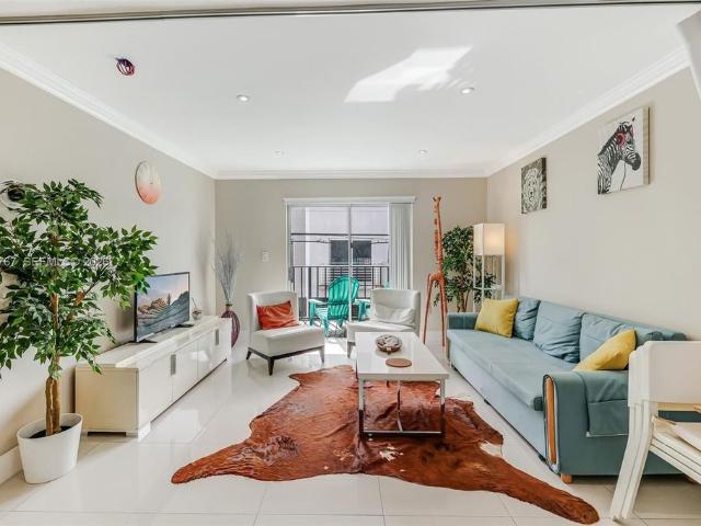 Luxury apartment complex for rent in Miami Beach, United States