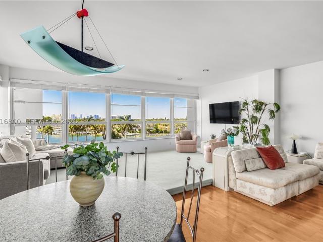 Luxury apartment complex for rent in Miami Beach, United States