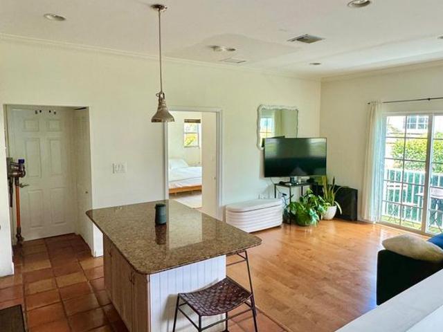 Luxury apartment complex for rent in Miami Beach, United States