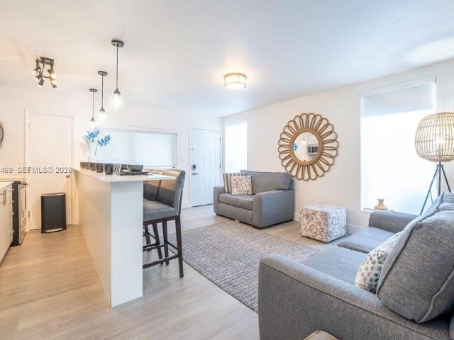 Luxury apartment complex for rent in Miami Beach, United States