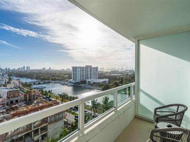 Luxury apartment complex for rent in Miami Beach, United States