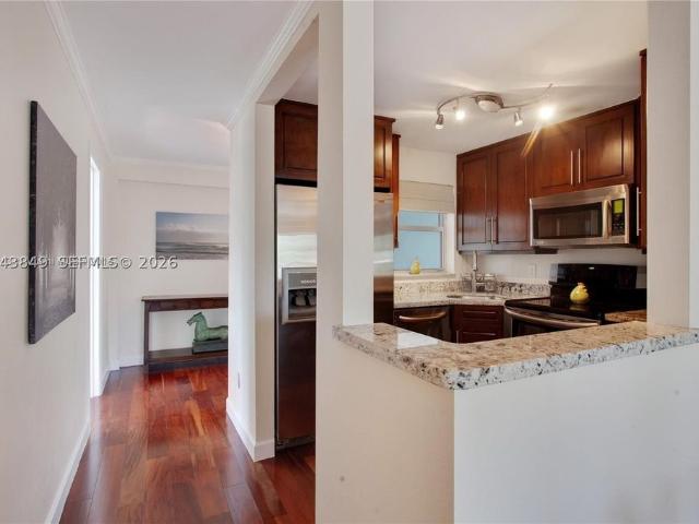 Luxury apartment complex for rent in Miami Beach, United States