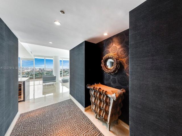 Luxury apartment complex for rent in Miami Beach, United States