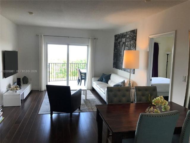 Luxury apartment complex for rent in Miami, Florida
